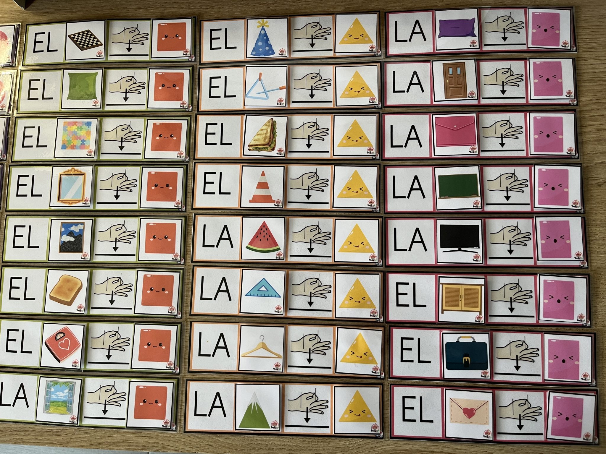Tarjetas de frases con formas
