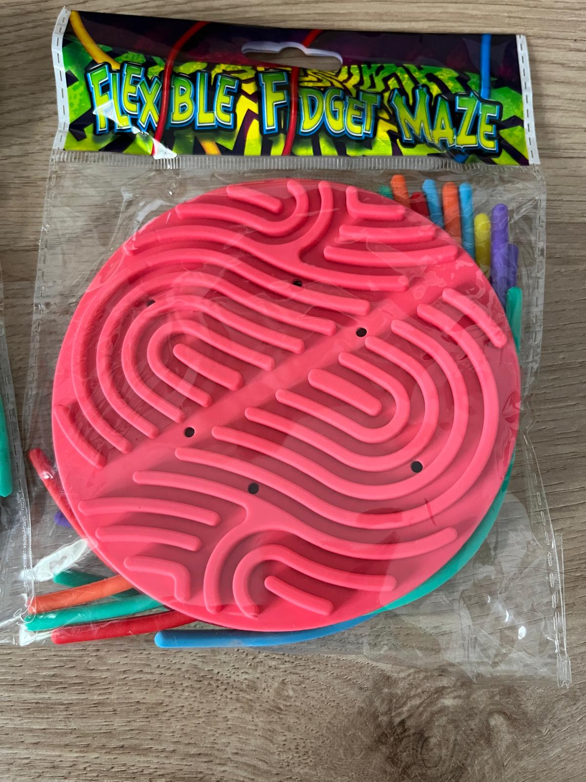FLEXIBLE FIDGET MAZE